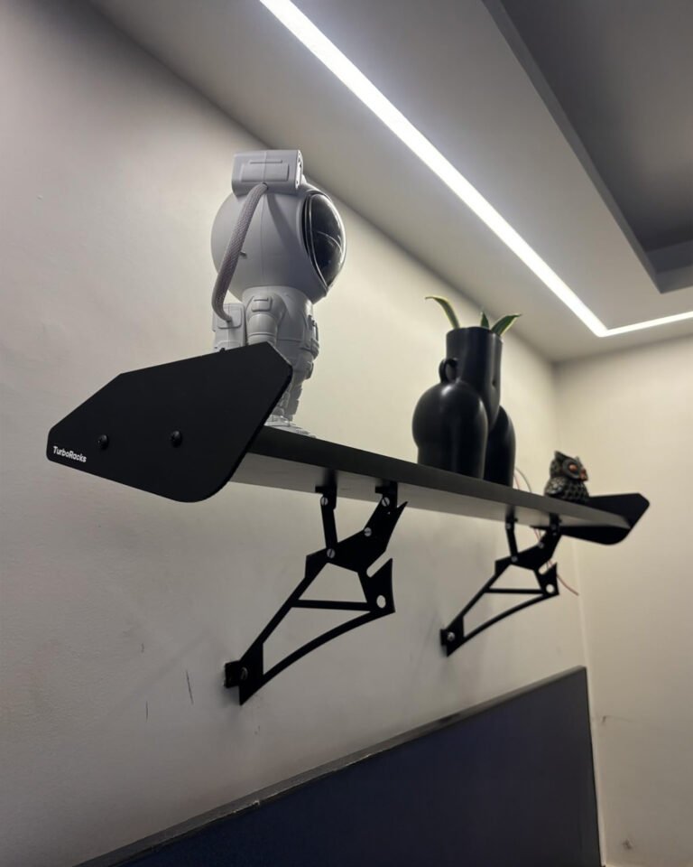 Racecar-Spoiler Wall Shelf | TurboRacks